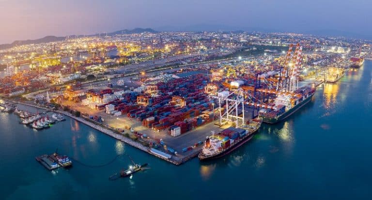 What is Ocean Freight Forwarding, and How Does It Work?